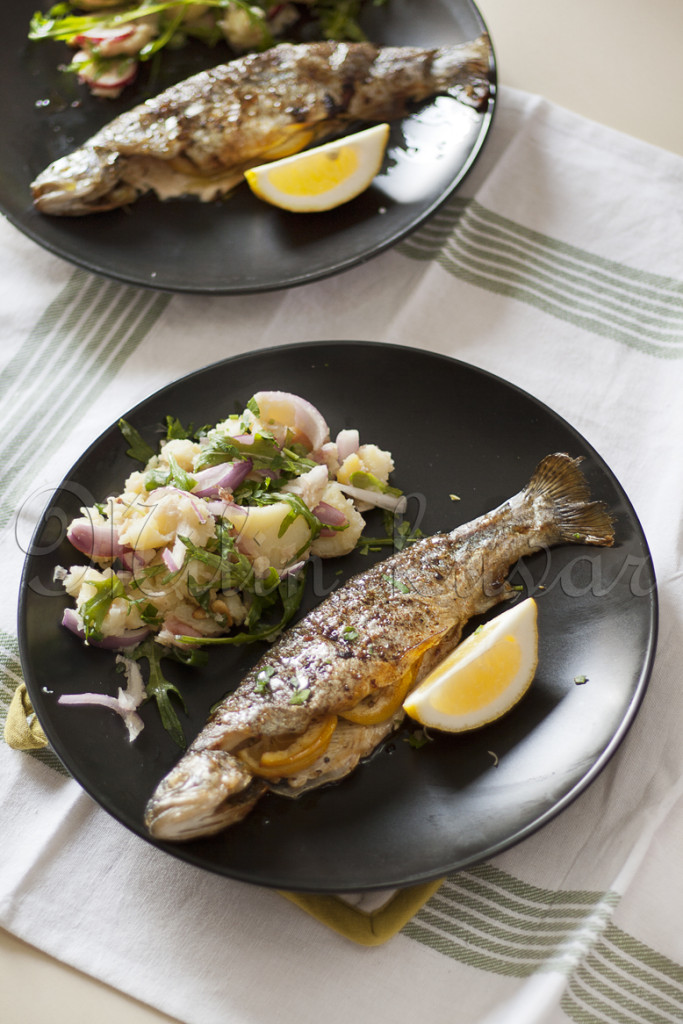 Pastrmka pečena na puteru i belom luku - Milin kuvar