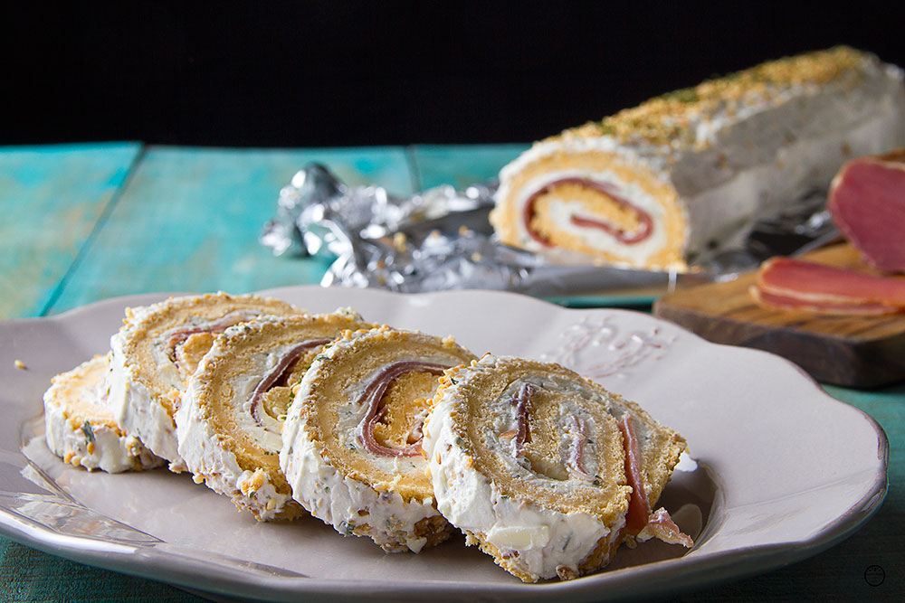 Slani rolat sa svinjskom pršutom i prepečenim susamom - Milin kuvar