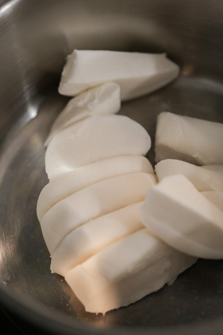 Mamini minjoni - Milin kuvar